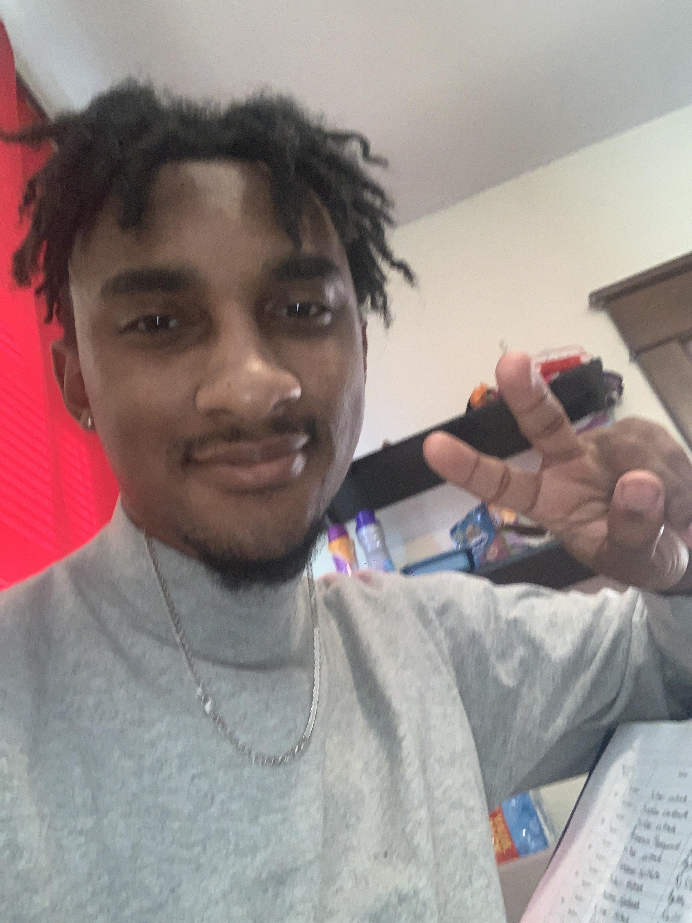 Really missing my ex rn (M21) | Scrolller