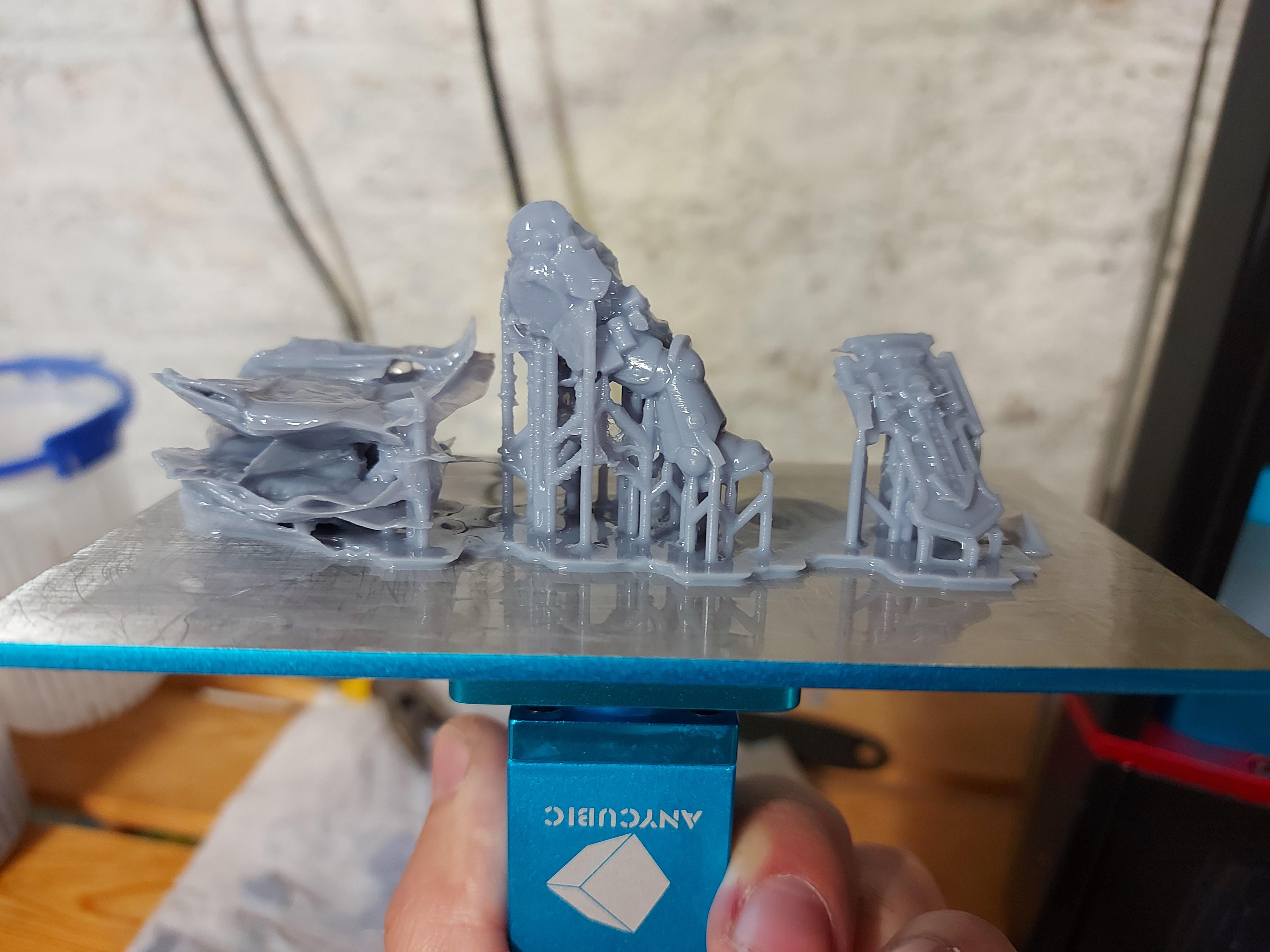 Really strange resin issues Anycubic Photon | Scrolller