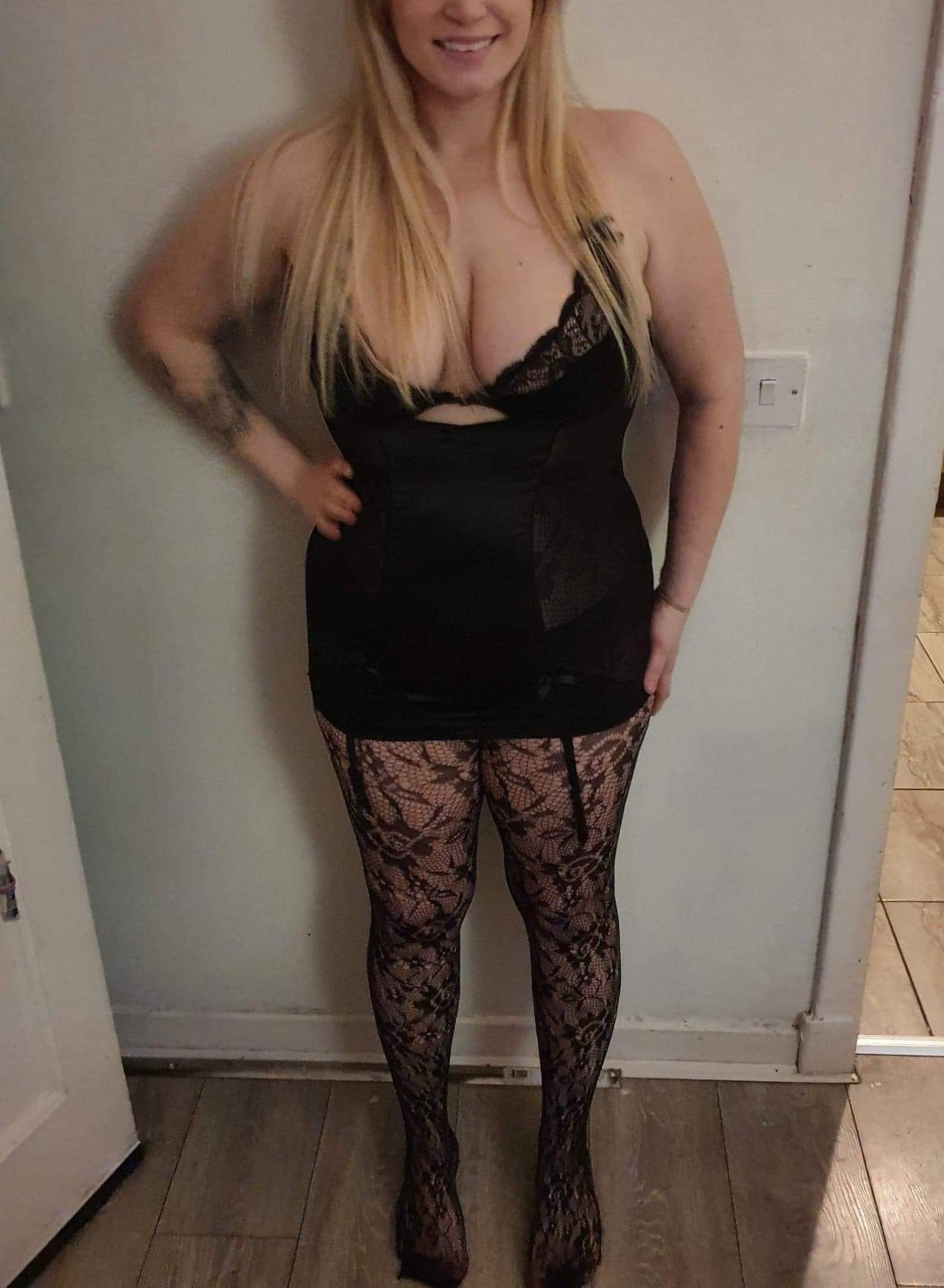 Hello people :) | Scrolller