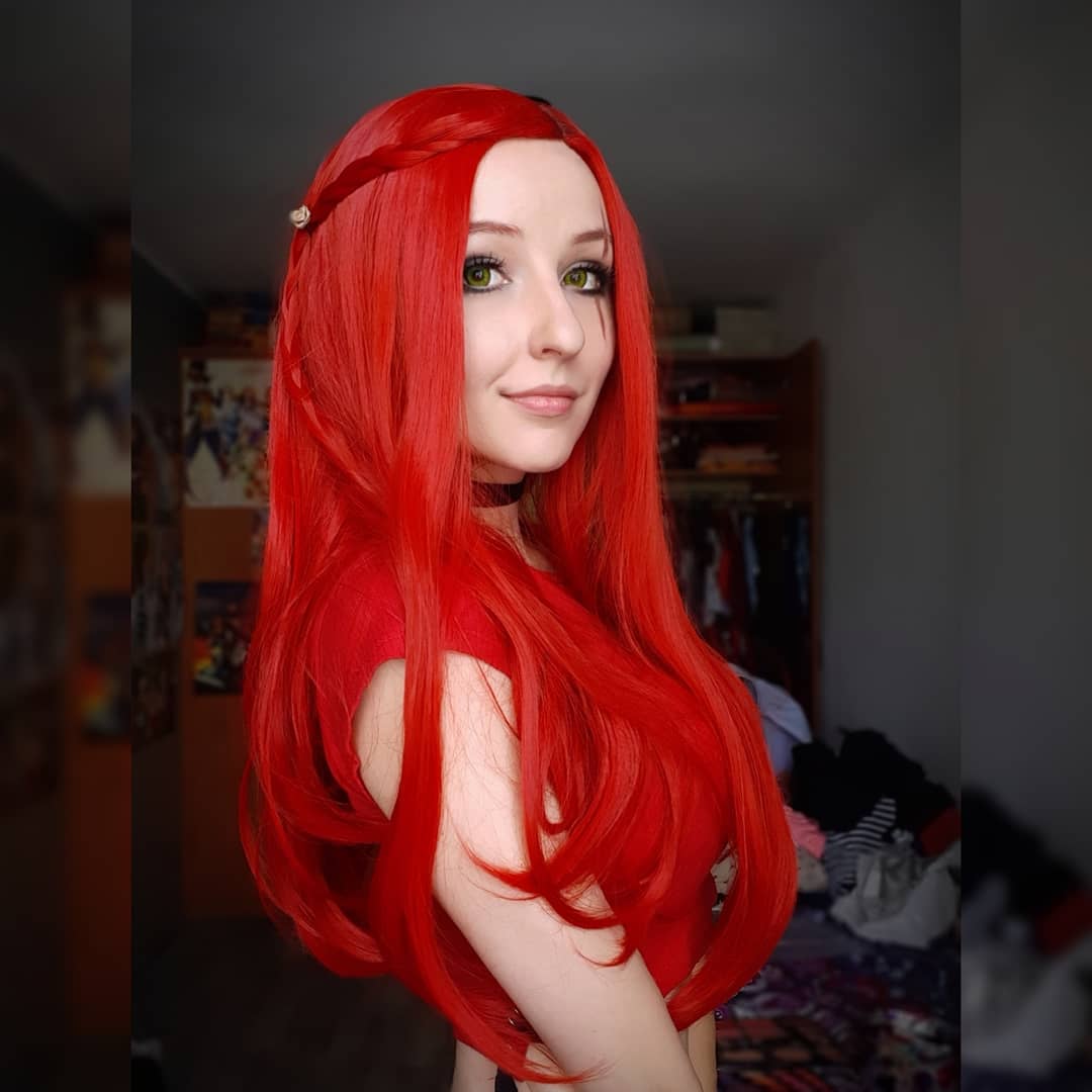 Red is my colour | Scrolller