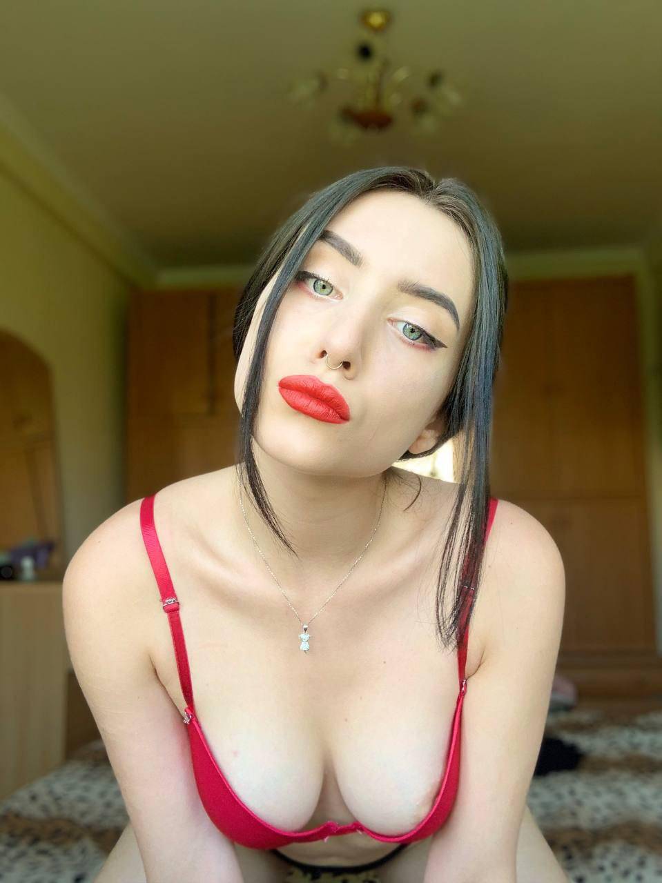 Red is the best | Scrolller