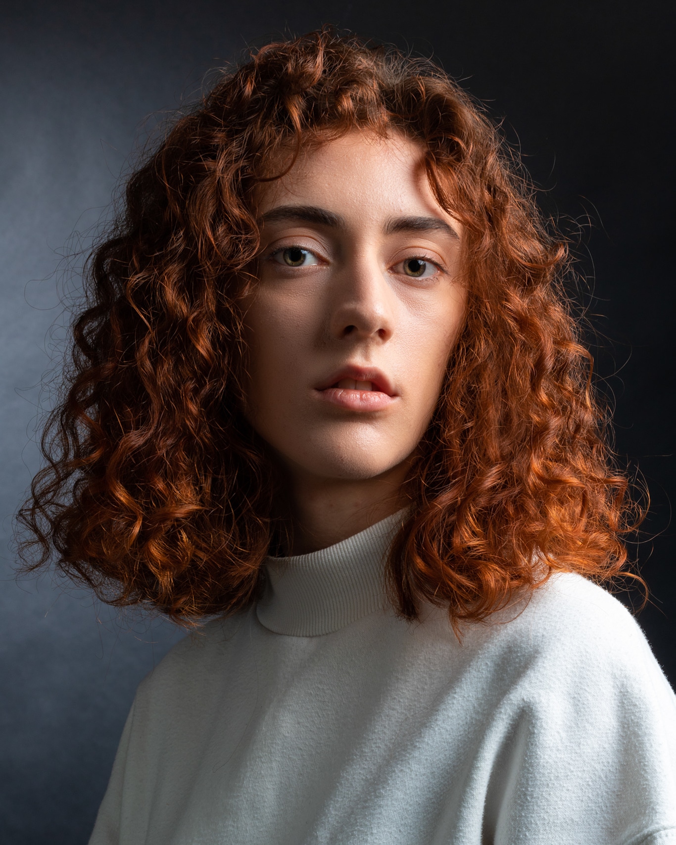 Red portrait [OC] | Scrolller