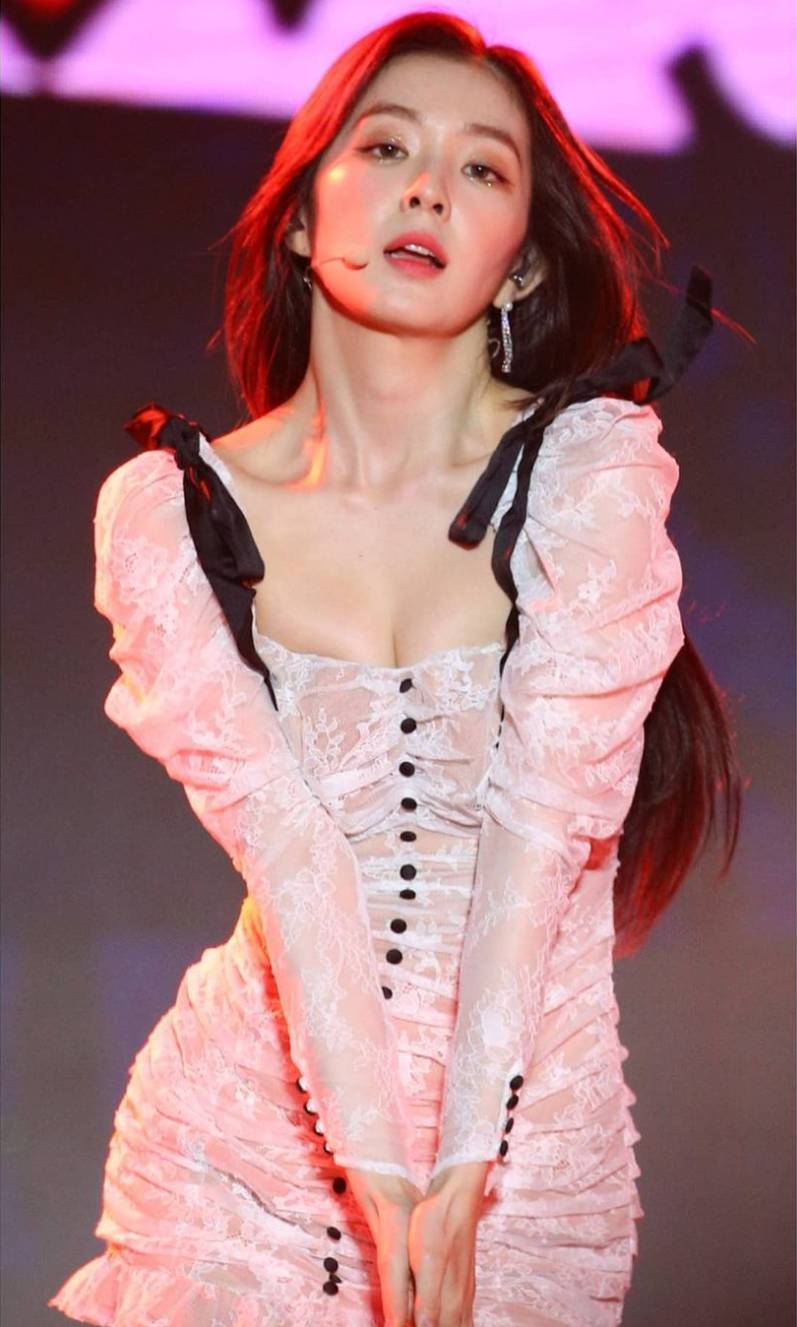 Red Velvet - Irene | Scrolller