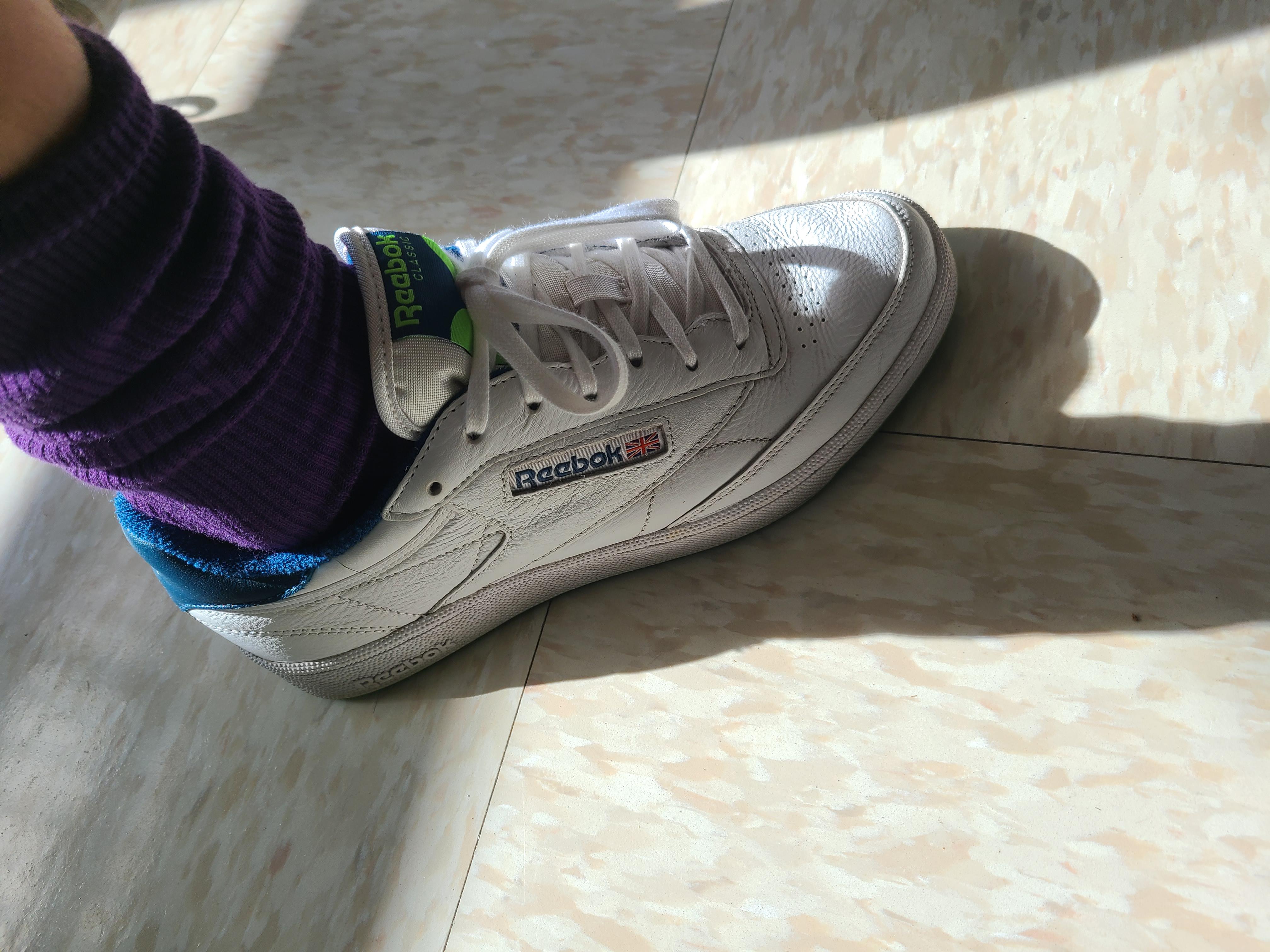 Reebok club c "Bronze 56k" | Scrolller