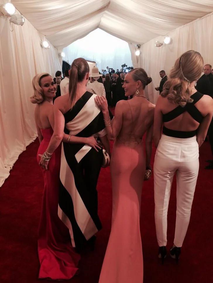 Reese getting squeezed | Scrolller