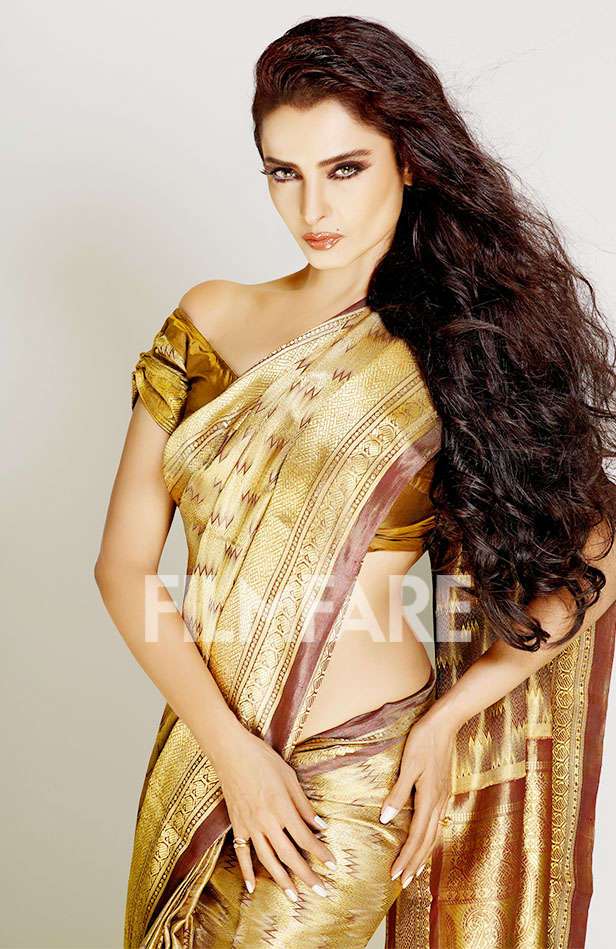 Rekha [Curly Friday] | Scrolller