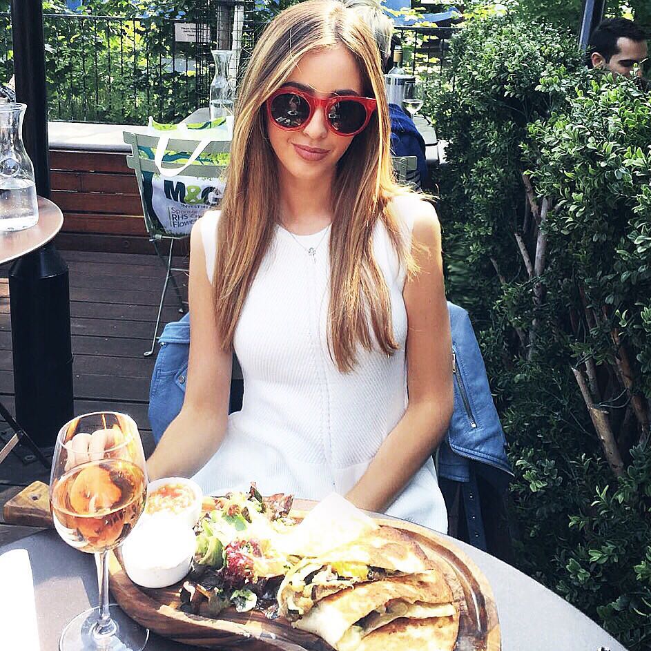 Hearty lunch | Scrolller