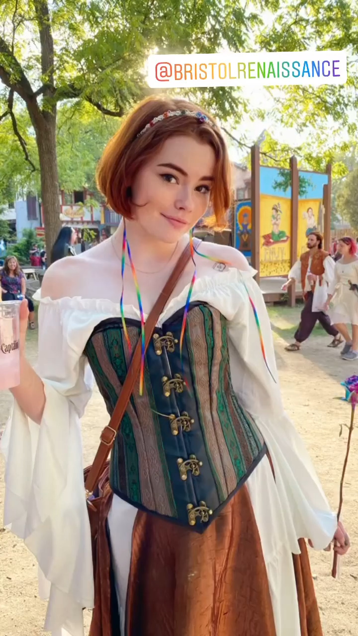 Renaissance Fair | Scrolller