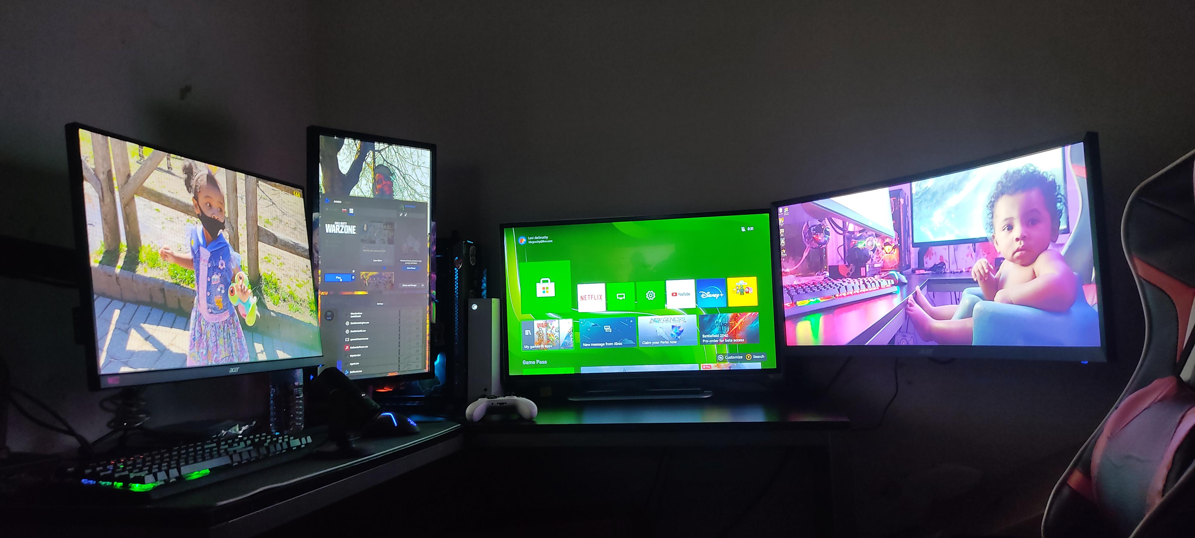 Reverse Tie fighter set up. Ultra wide hides XBox TV | Scrolller