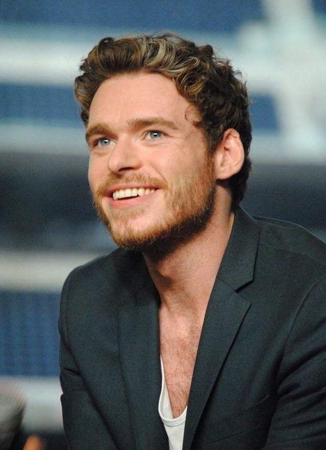 Richard Madden. | Scrolller