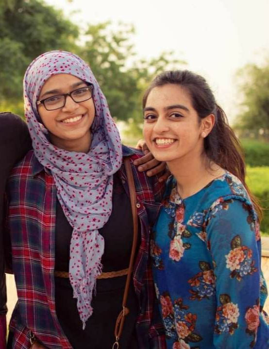 Right or left? | Scrolller