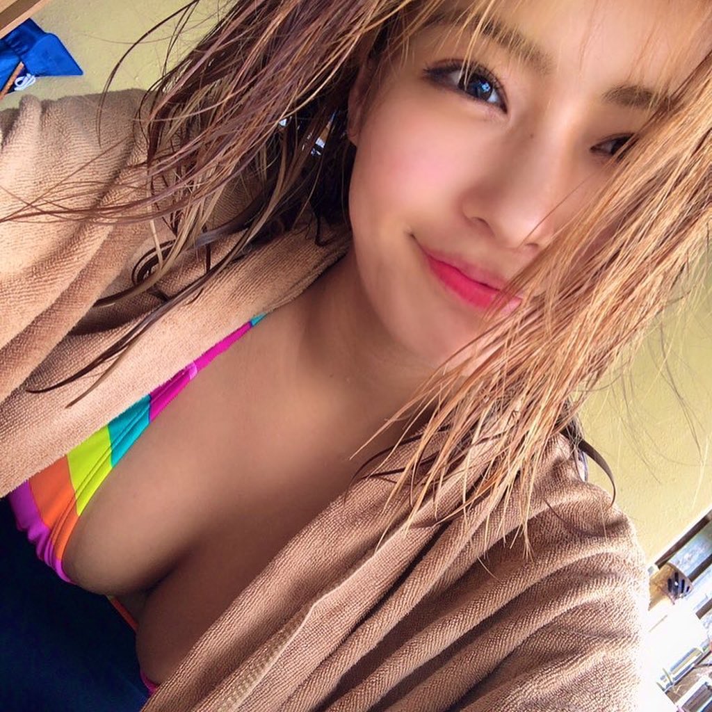 Rina Hashimoto | Scrolller