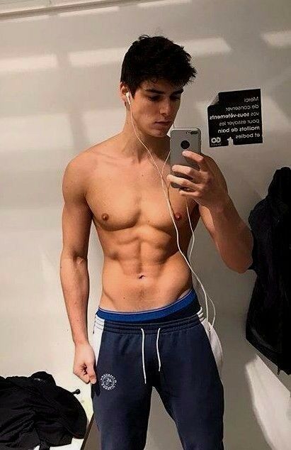 Ripped Chest | Scrolller