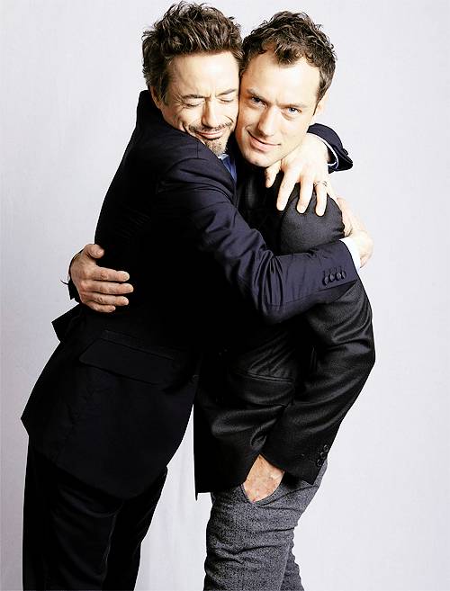 Robert Downey Jr. with Jude Law | Scrolller