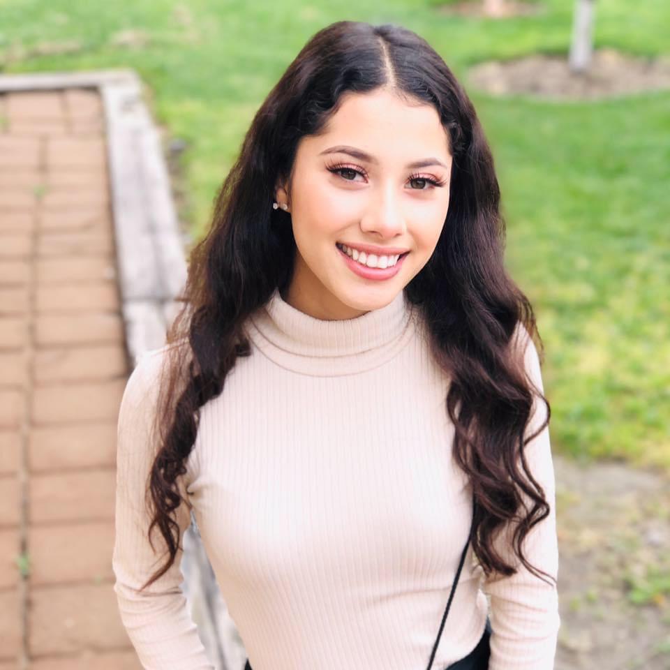 Rough her face up | Scrolller