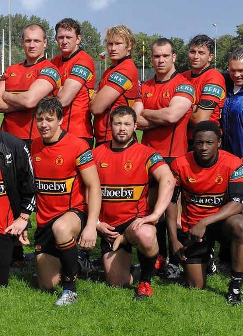Rugby Player Popping His Cock Out Scrolller