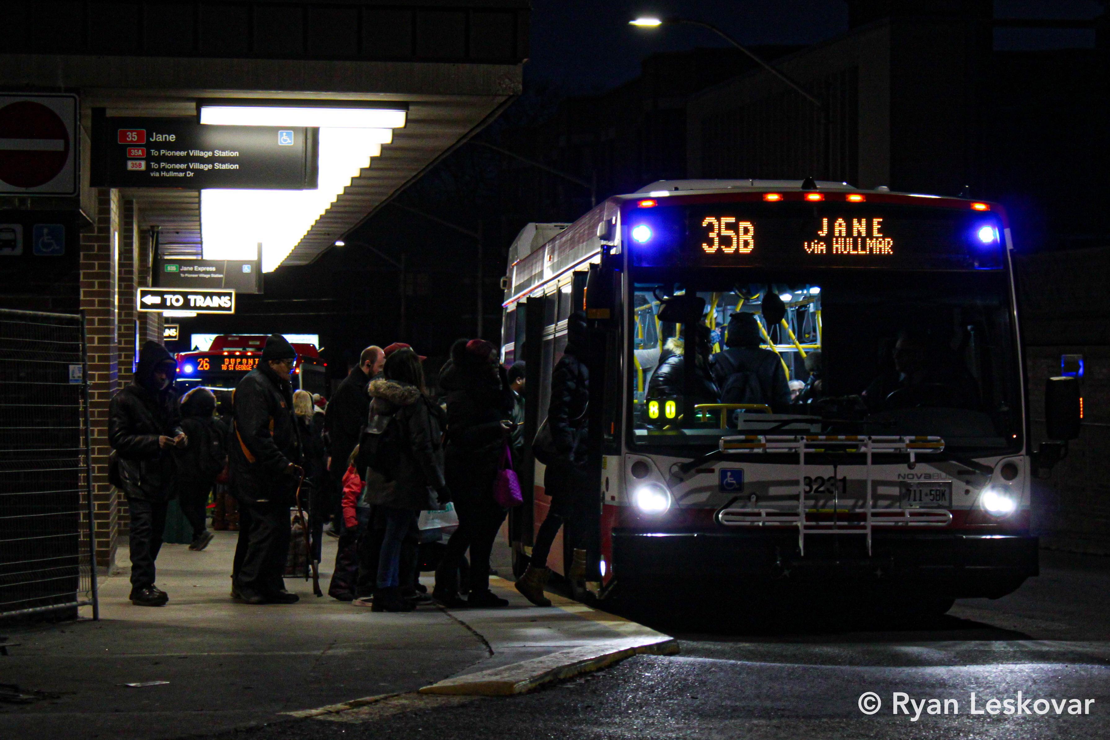 Rush hour | Scrolller