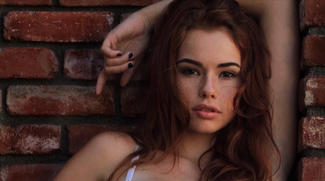 Sabrina Lynn [irtr] | Scrolller