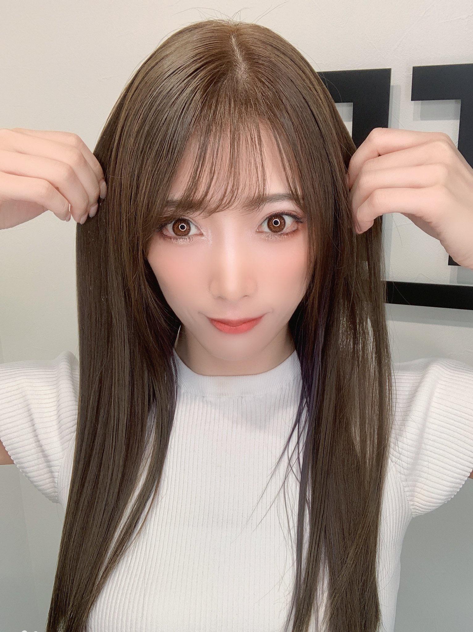 Saki Akai | Scrolller