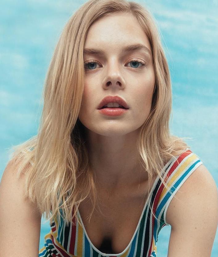 Samara Weaving | Scrolller