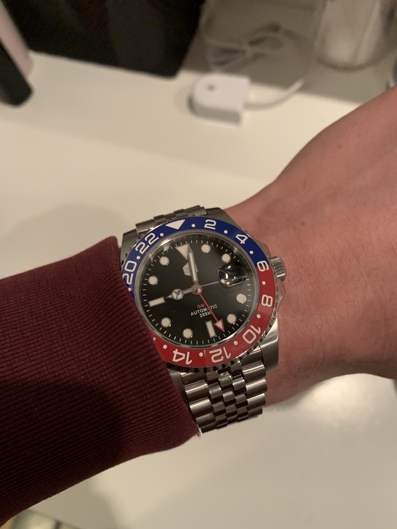 San Martin GMT | Scrolller