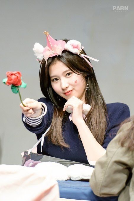 Sana | Scrolller