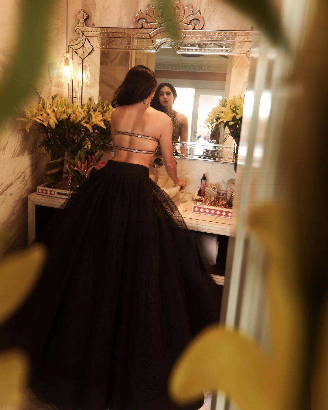 Sara Ali Khan | Scrolller