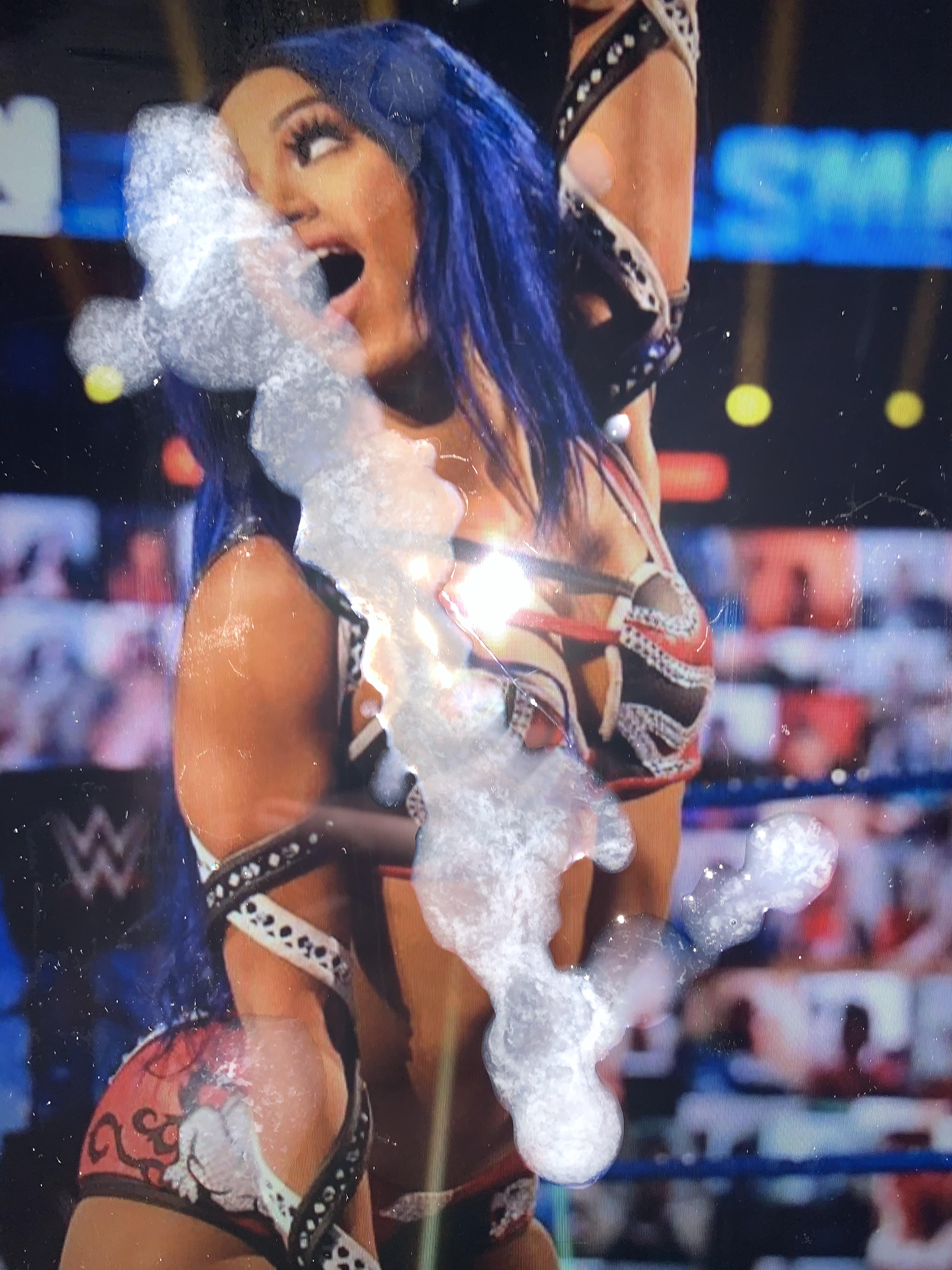 Sasha Banks | Scrolller
