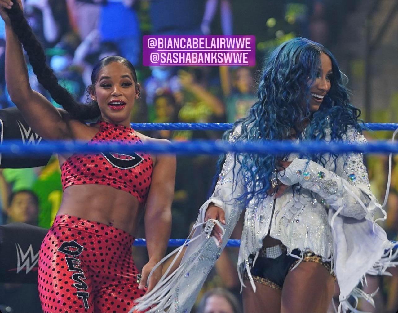 Sasha Banks and Bianca Belair in the main event of SmackDown | Scrolller