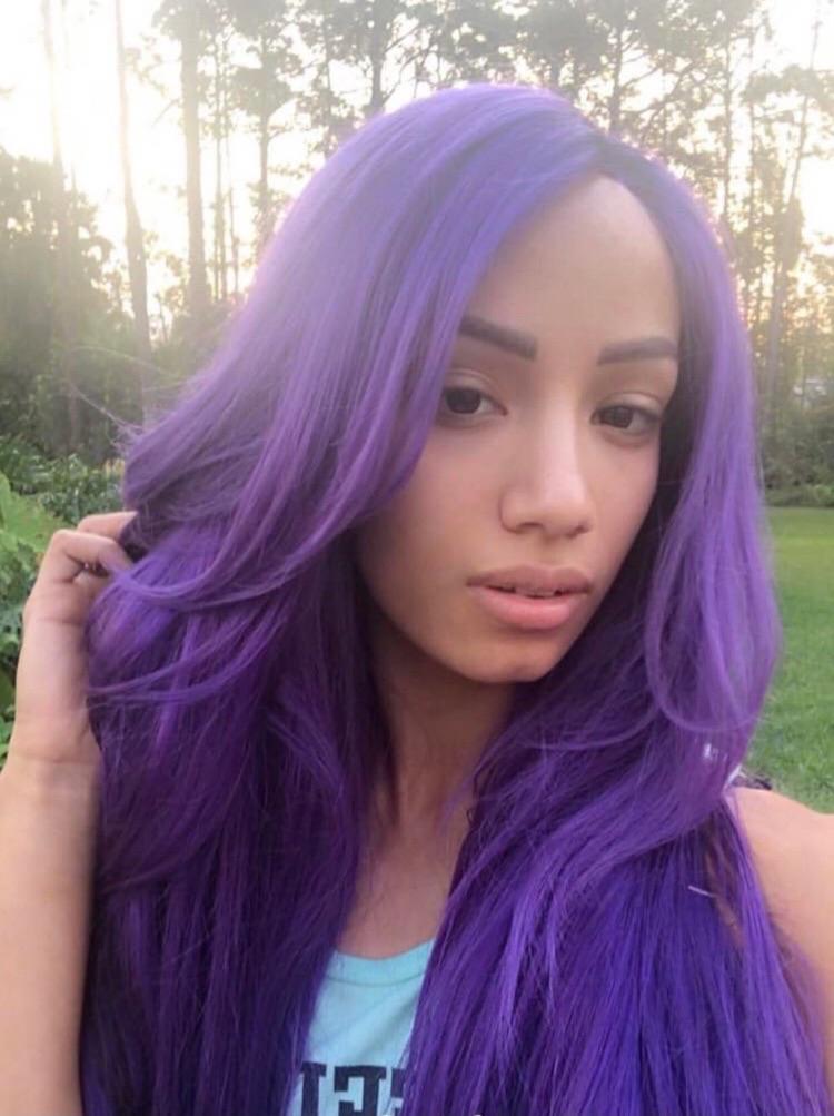 Sasha Banks beautiful selfie | Scrolller