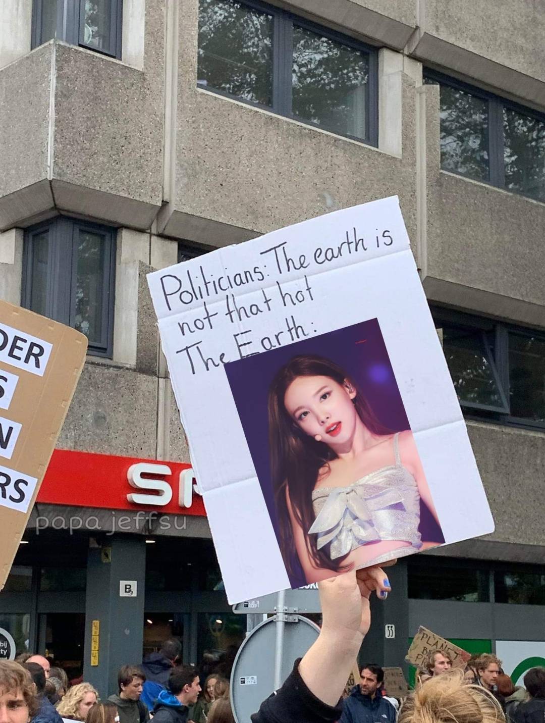 save earth | Scrolller