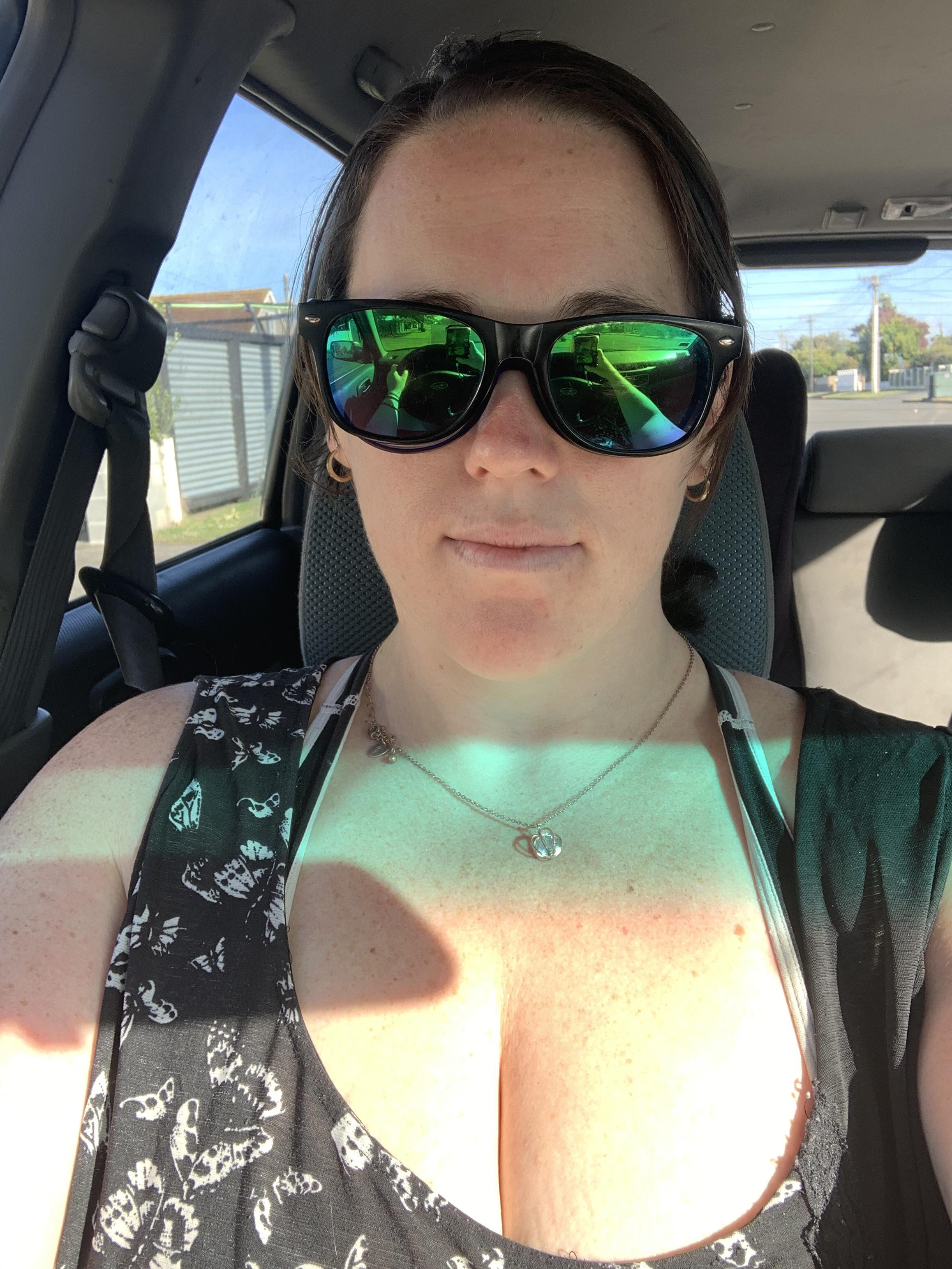 School runs can be fun when I walk past all the oblivious parents 😂🥰😝 | Scrolller