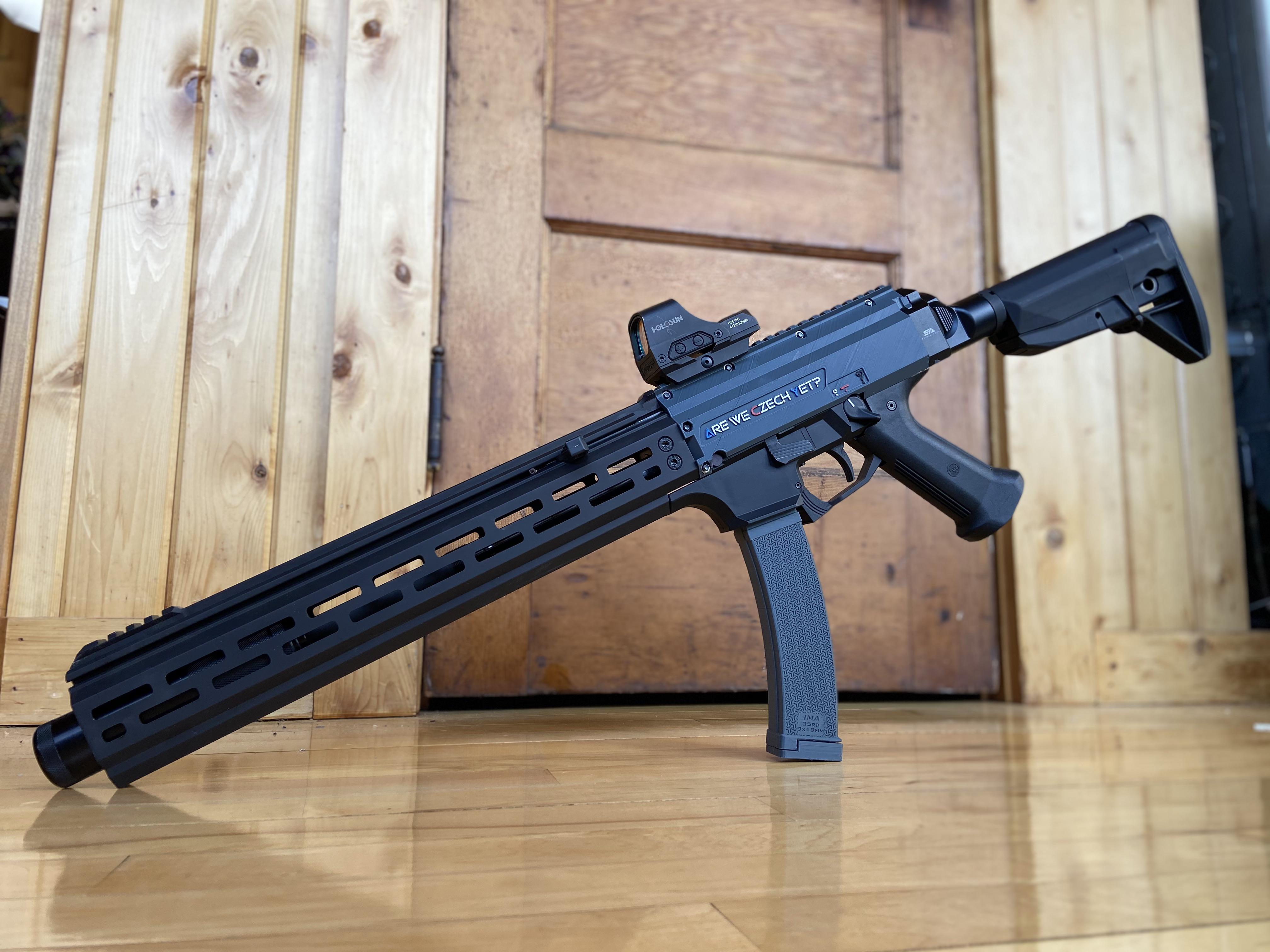Scorpion Evo Carbine with 3D printed upper receiver and magazine | Scrolller