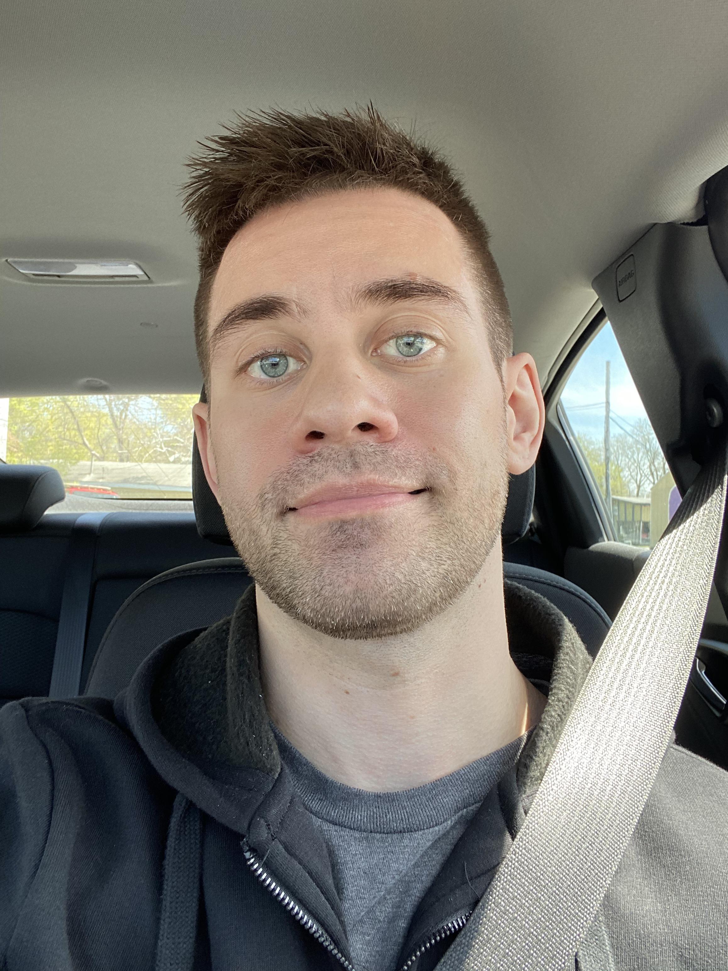 Scruff 🧔🏻 | Scrolller