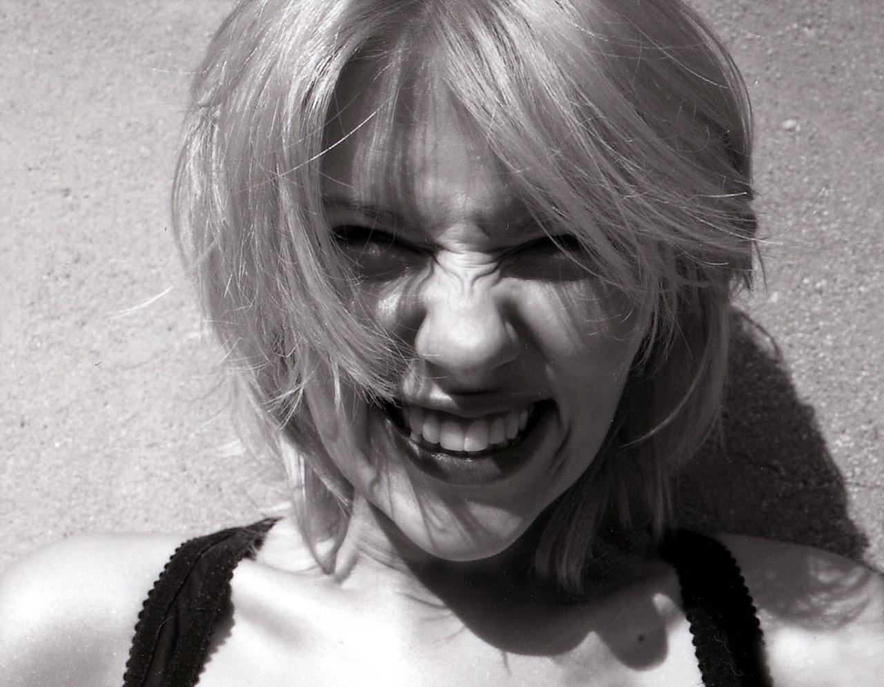 Scrunched up face | Scrolller