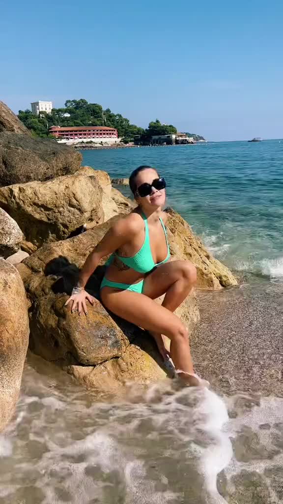 “Seaside” bikini | Scrolller