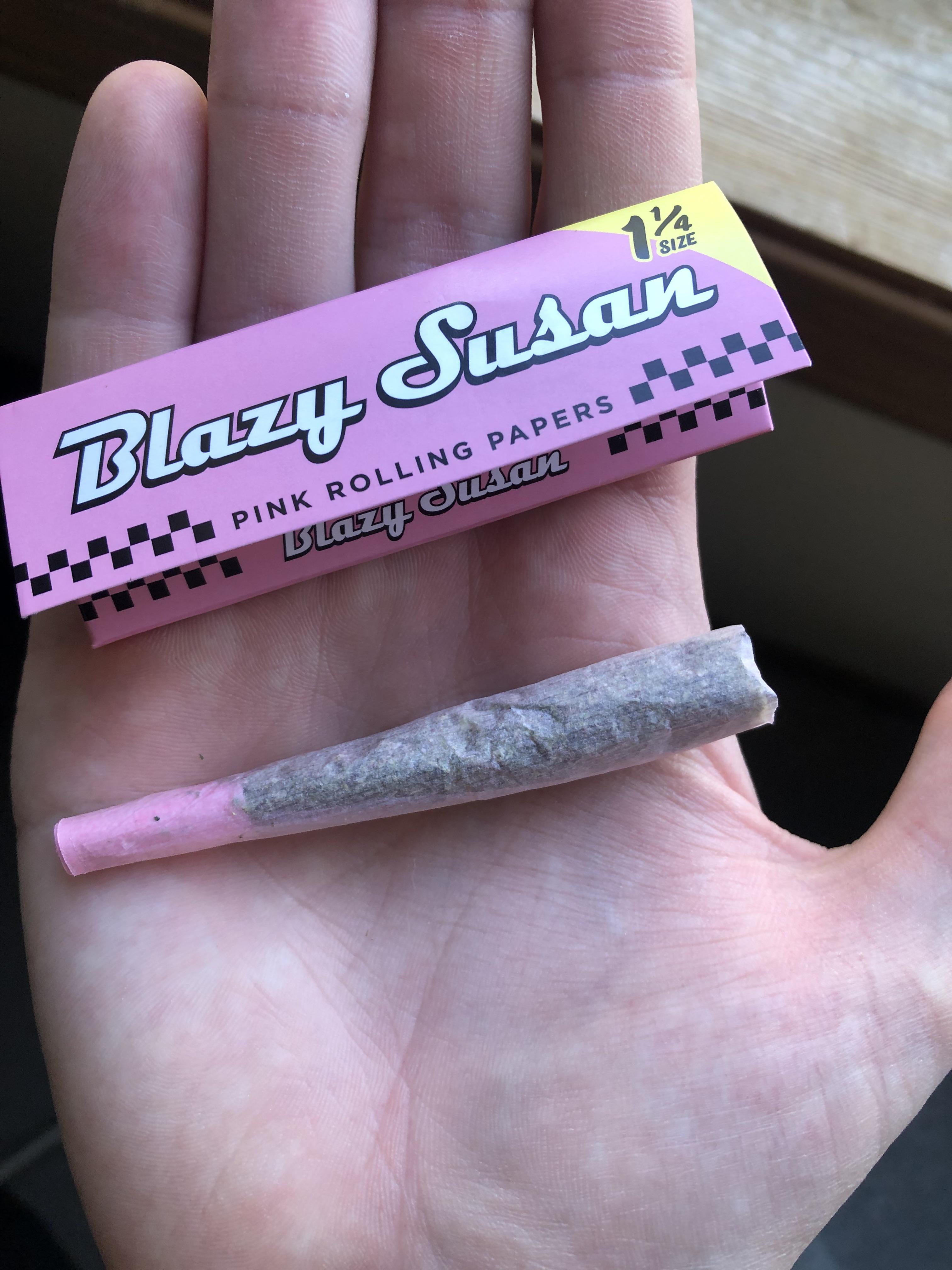 Second Joint I’ve Ever Rolled | Scrolller