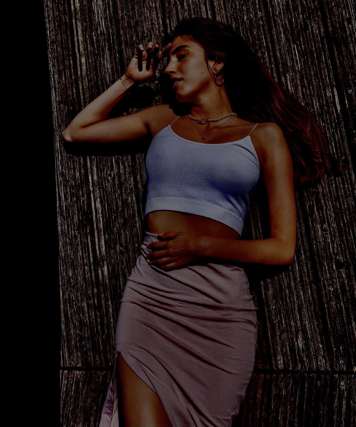 See through | Scrolller