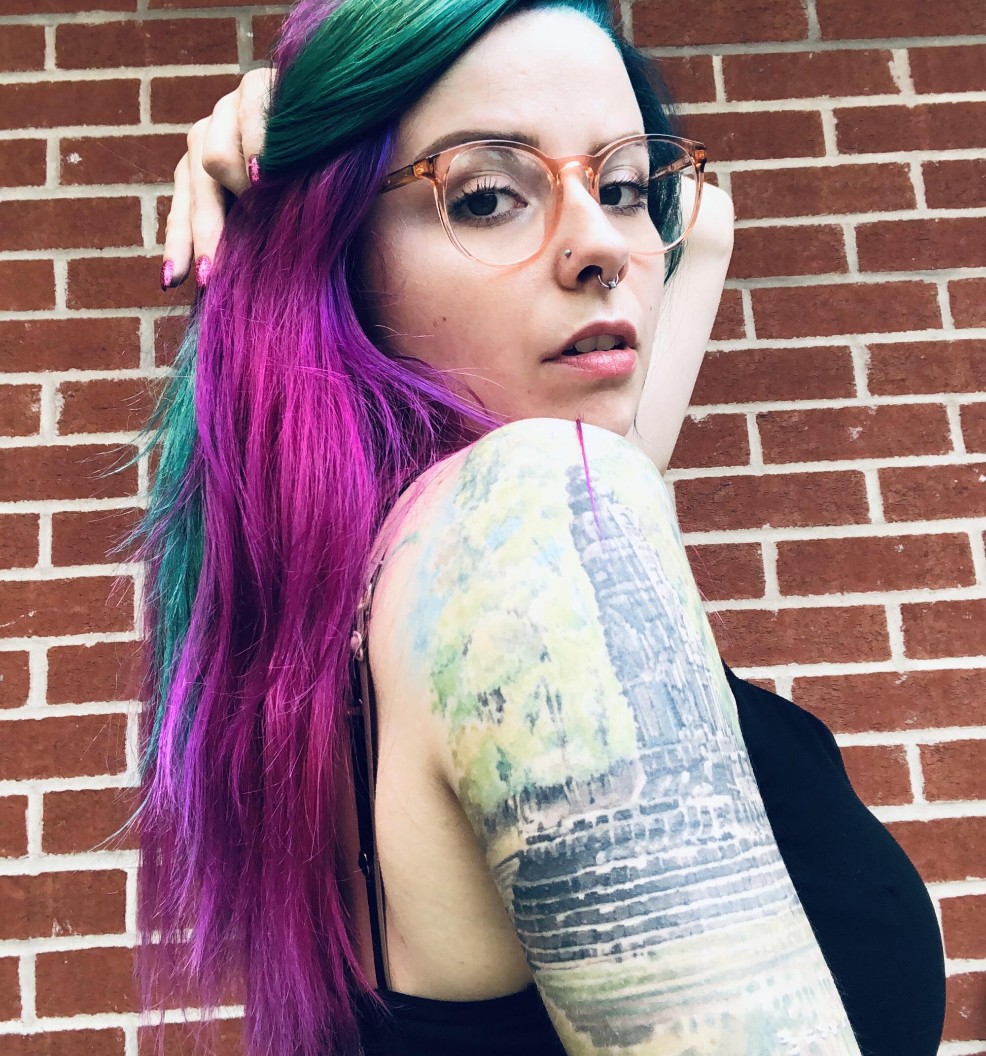 See-through frames are the best frames | Scrolller