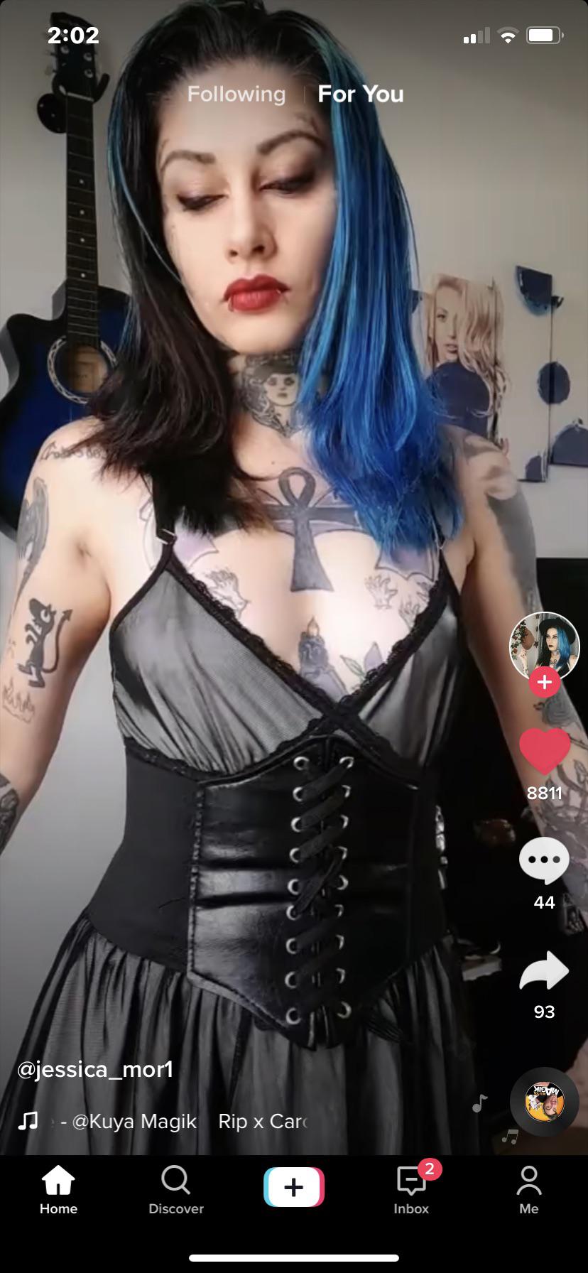 See thru | Scrolller