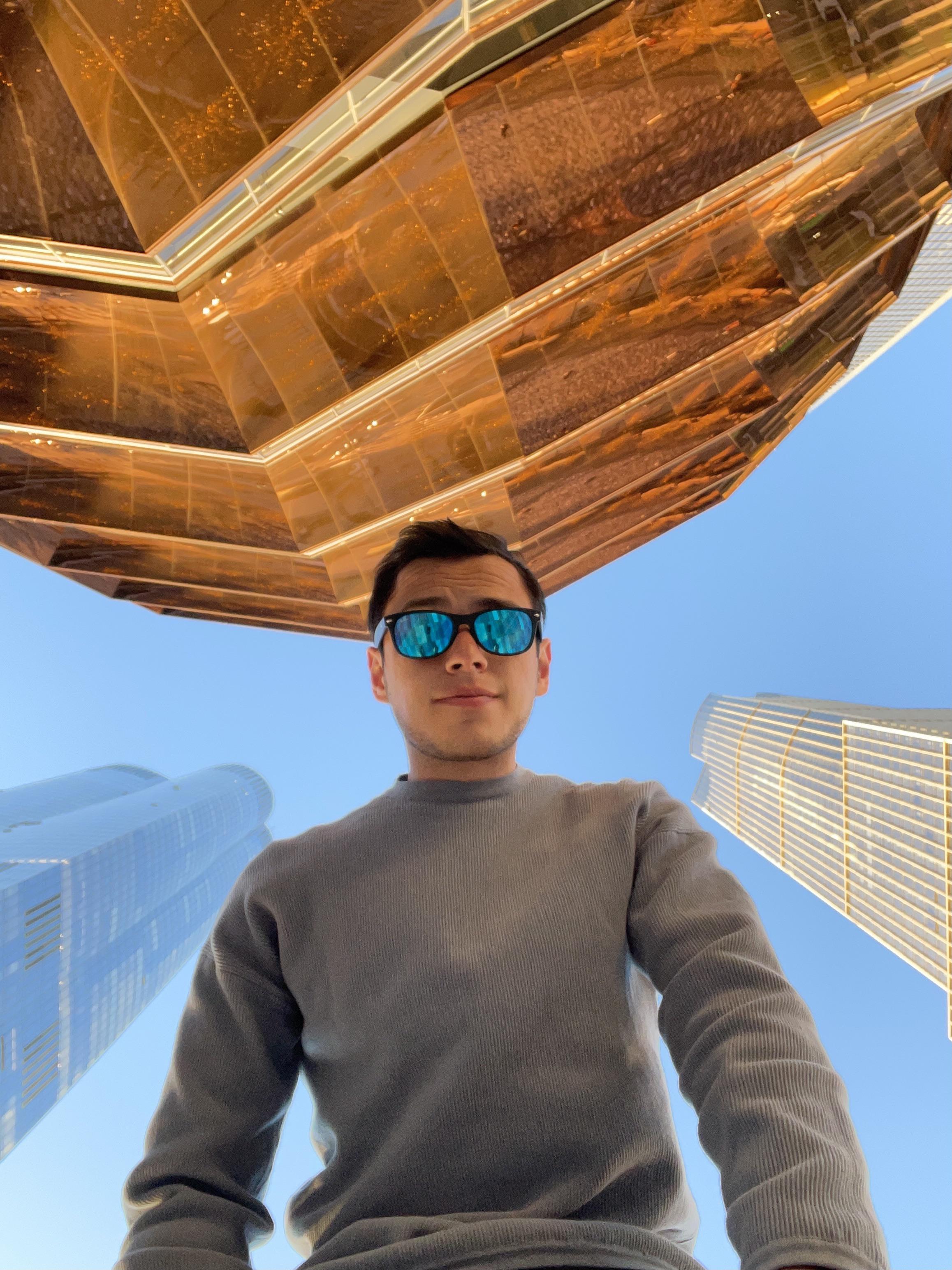 Seeing things in a different perspective 🔆 | Scrolller