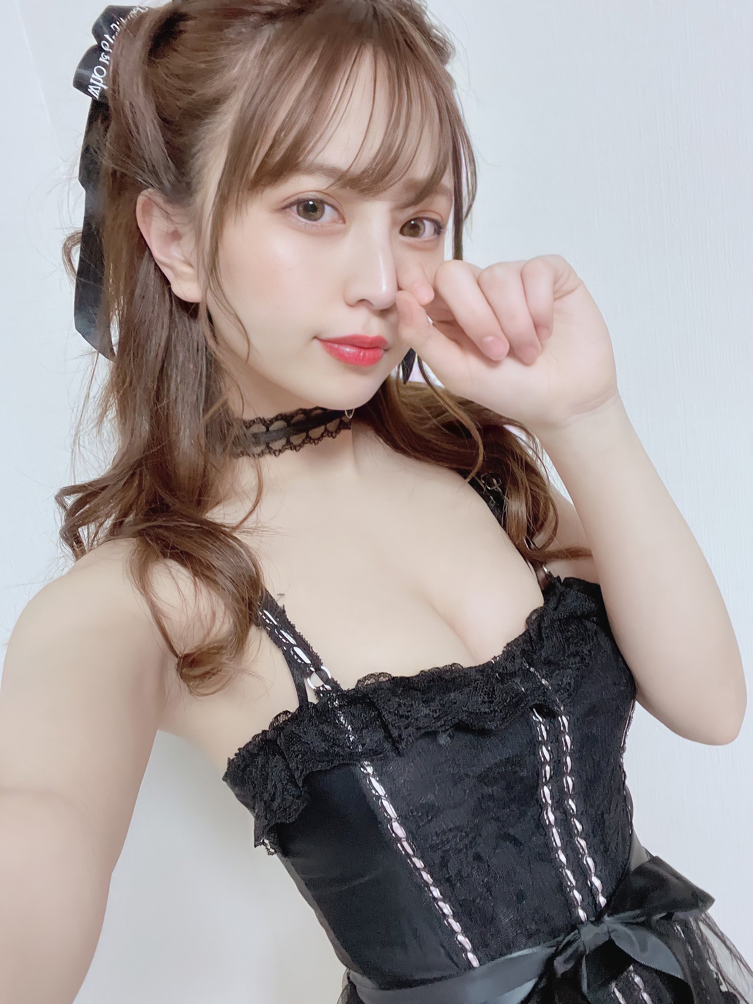 Seina Takeuchi | Scrolller