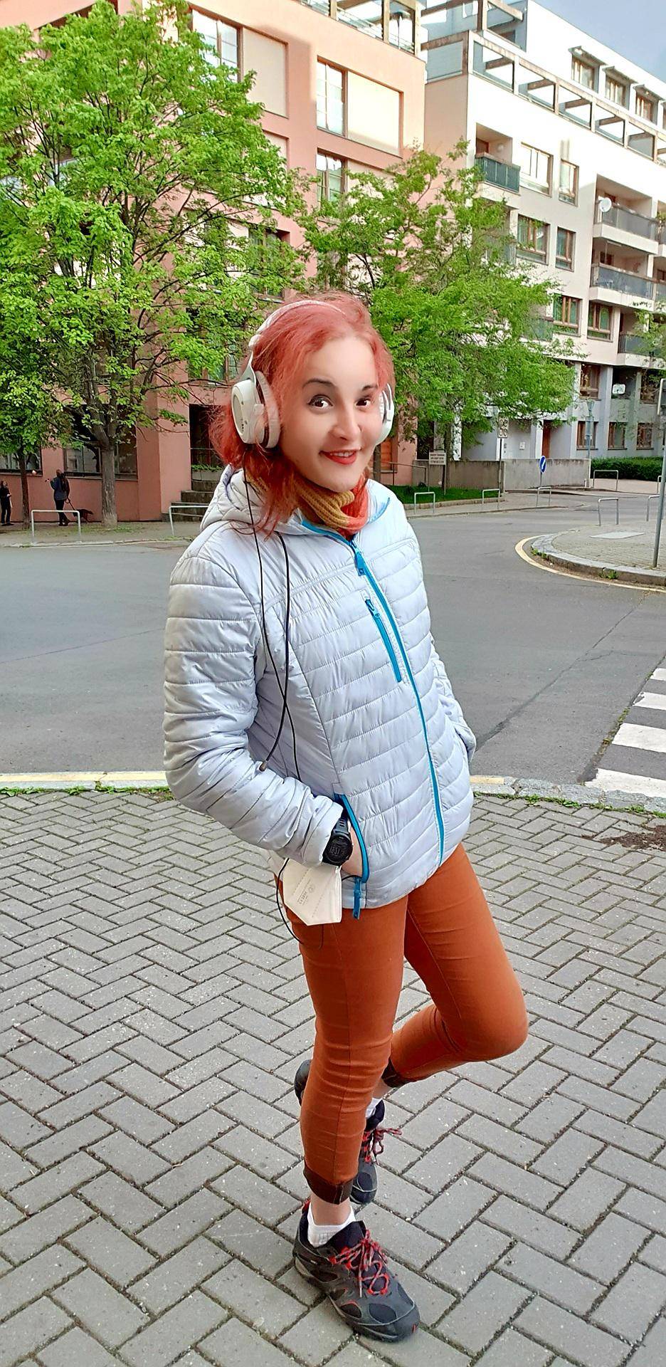 [SELF] Did a very easy cosplay of Madeline from Celeste. | Scrolller