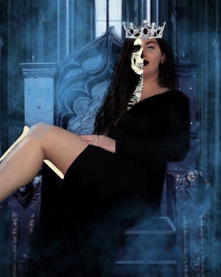 [self] Hel- goddess of Death. Cosplay done by me | Scrolller