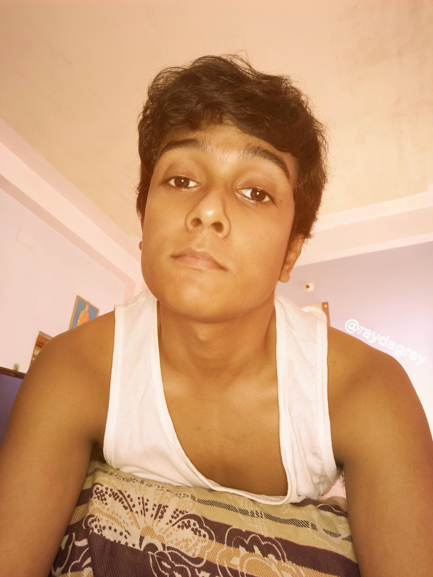 [Self] hey | Scrolller