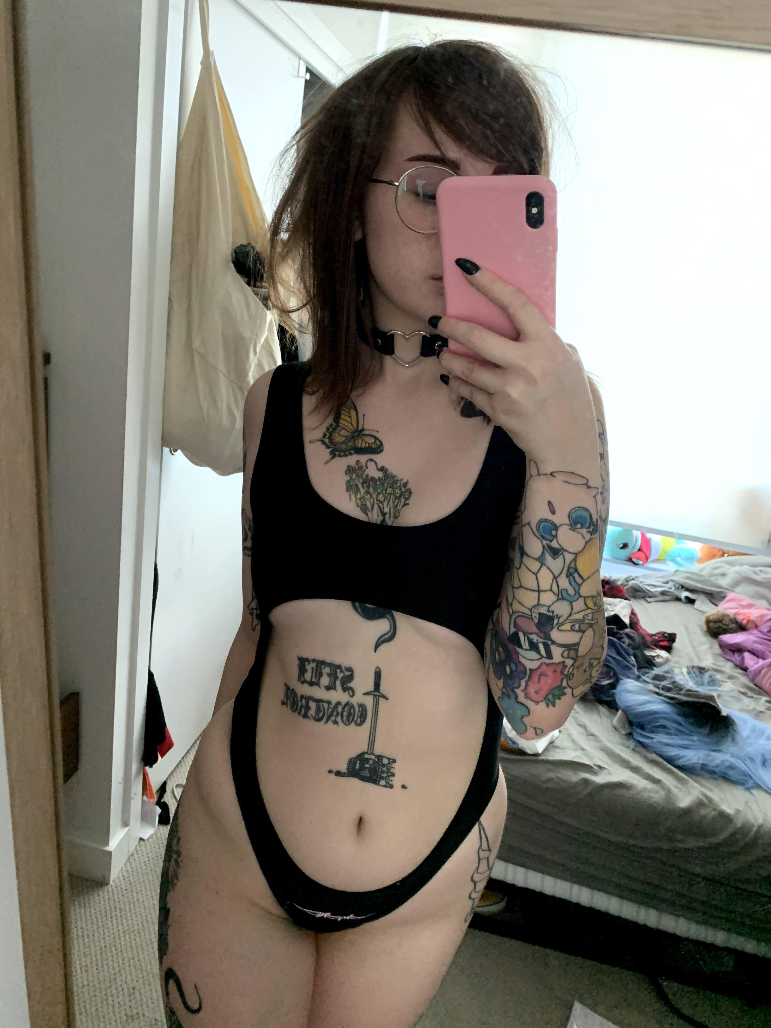 [Self] Hoes Before Bros | Scrolller