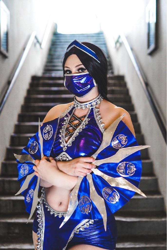 [Self] Kitana Mortal Kombat | Scrolller