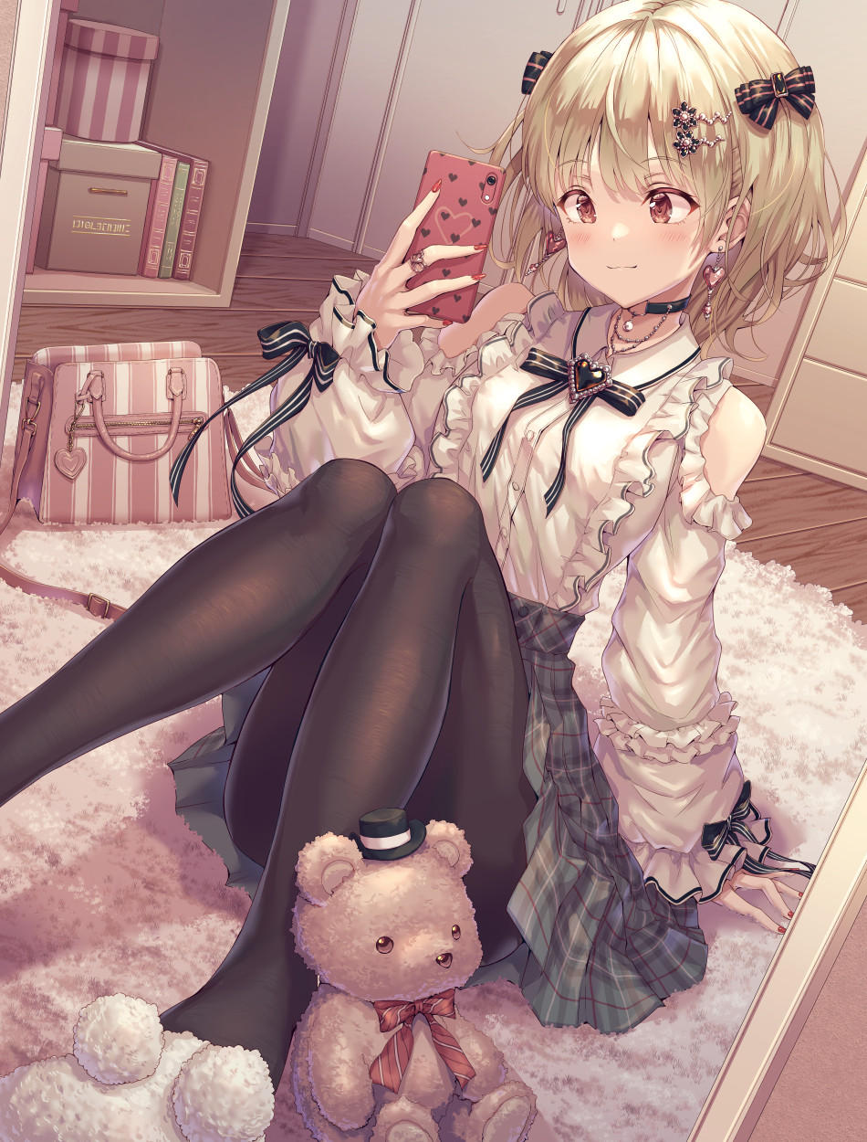 Selfie with her Teddy Bear [Original] | Scrolller
