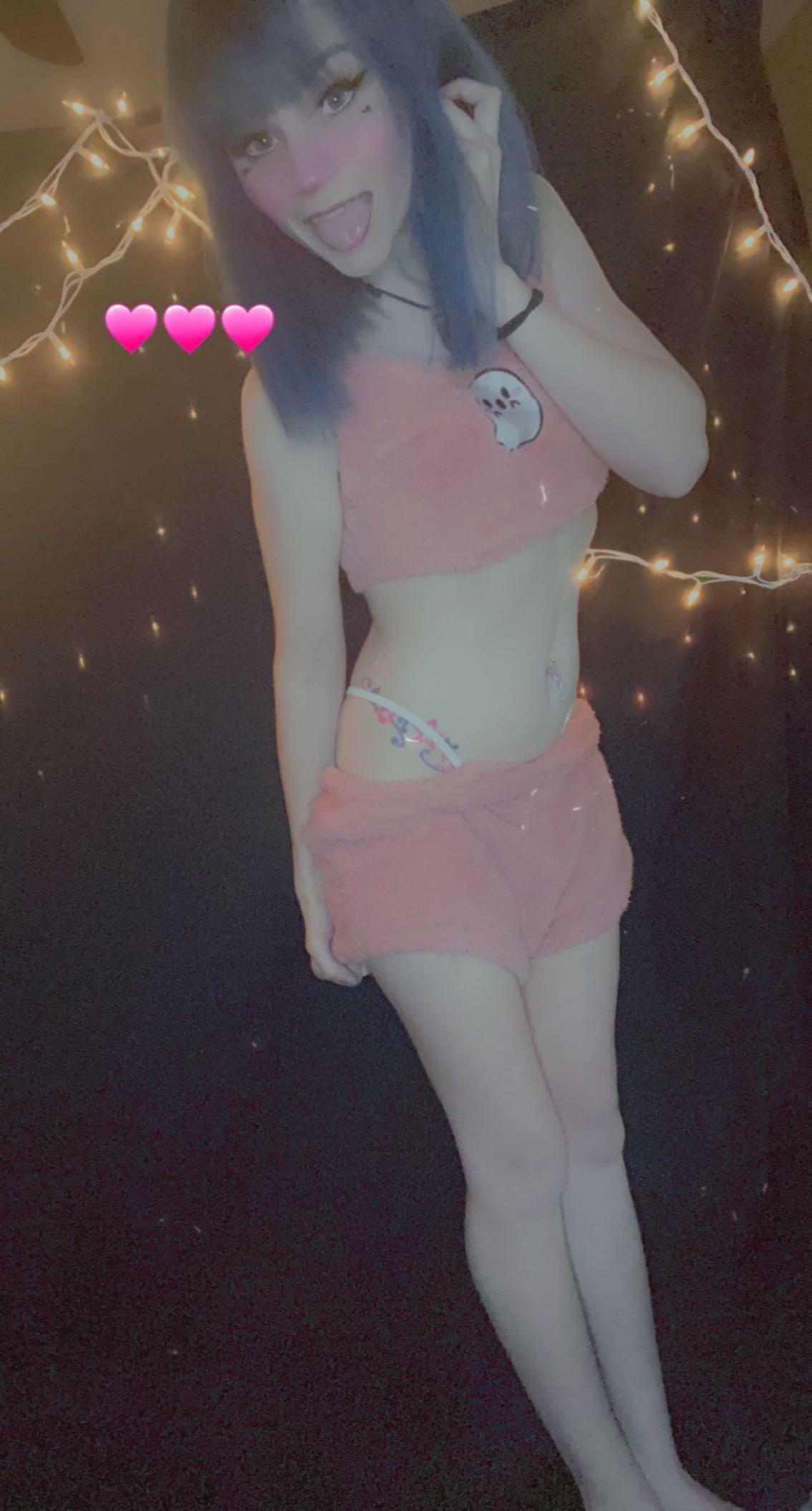 [Selling]🖤 panties 🖤 available for customs. Fetish friendly. Egirl looking to plz 👉🏻👈🏻[s][xs ...