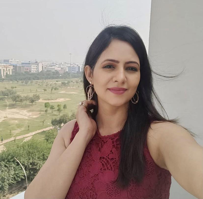 Sexy armpits of my chachi | Scrolller